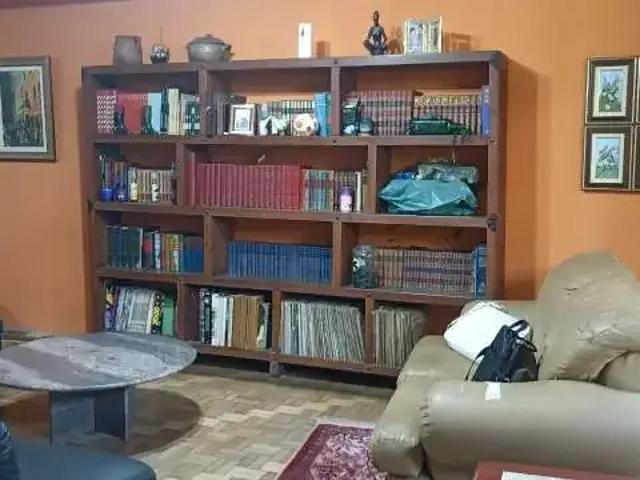 Casa / Sobrado para Locação em Salto/SP Centro 2 Quartos