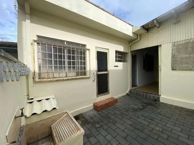 Casa / Sobrado para Locação em Salto/SP Centro