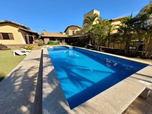Casa / Sobrado para Locação em Salto/SP Condomínio Monte Belo 6 Quartos