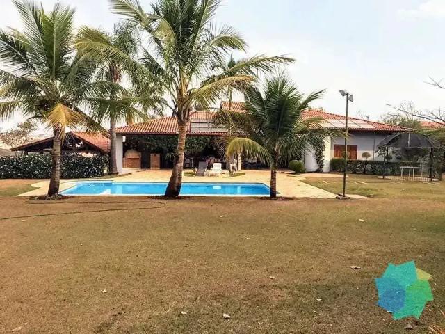 Casa / Sobrado para Locação em Salto/SP Condomínio Fechado Village Haras São Luiz 4 Quartos