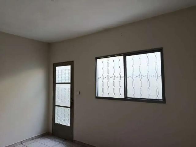 Casa / Sobrado para Locação em Salto/SP Jardim da Cidade 2 Quartos