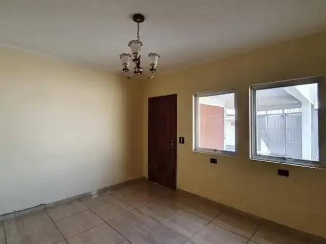 Casa / Sobrado para Locação em Salto/SP Jardim Elizabeth 3 Quartos