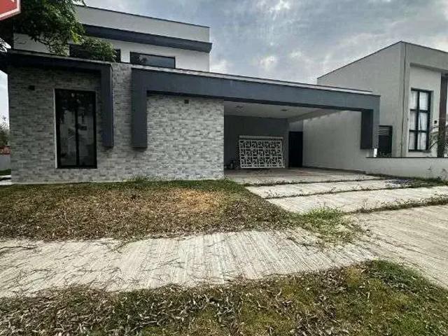 Casa / Sobrado para Locação em Salto/SP Residencial Lagos D'Icaraí 3 Quartos