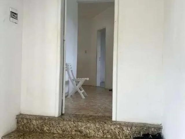 Casa / Sobrado para Locação em Salvador/BA Valéria 3 Quartos