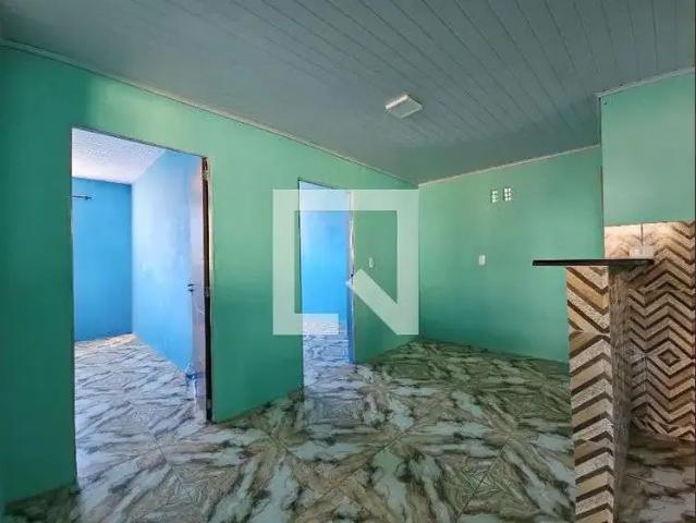 Casa / Sobrado para Locação em Salvador/BA Amaralina 2 Quartos