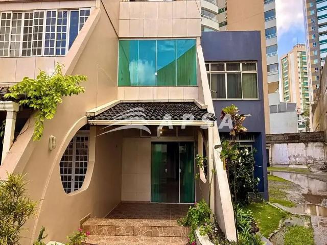 Casa / Sobrado para Locação em Salvador/BA Armação 2 Quartos