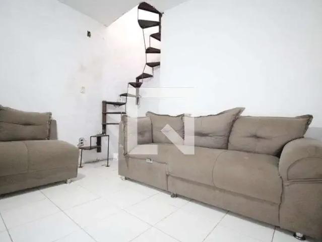 Casa / Sobrado para Locação em Salvador/BA Barbalho 1 Quartos