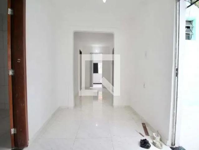 Casa / Sobrado para Locação em Salvador/BA Barris 3 Quartos