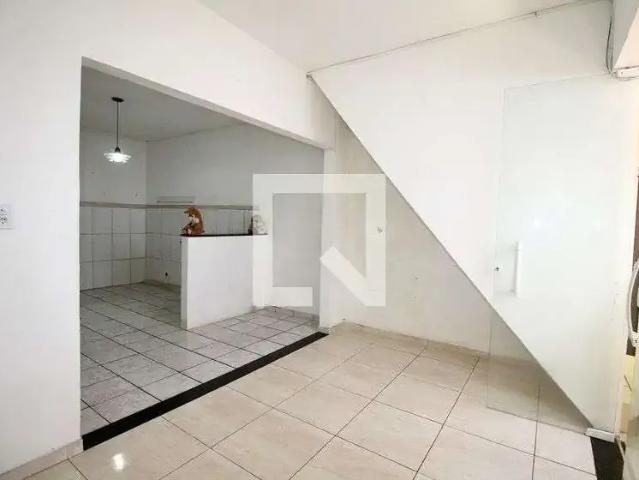 Casa / Sobrado para Locação em Salvador/BA Barris 2 Quartos