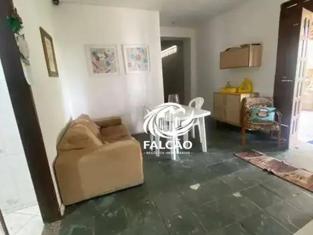 Casa / Sobrado para Locação em Salvador/BA Boca do Rio 2 Quartos