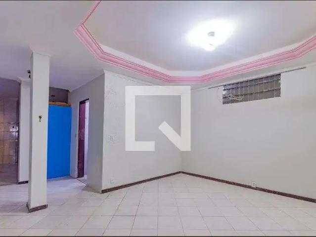 Casa / Sobrado para Locação em Salvador/BA Boca do Rio 3 Quartos