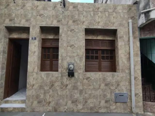 Casa / Sobrado para Locação em Salvador/BA Caixa D'Água 2 Quartos