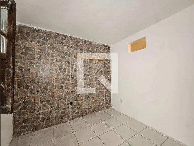 Casa / Sobrado para Locação em Salvador/BA Cidade Nova 2 Quartos