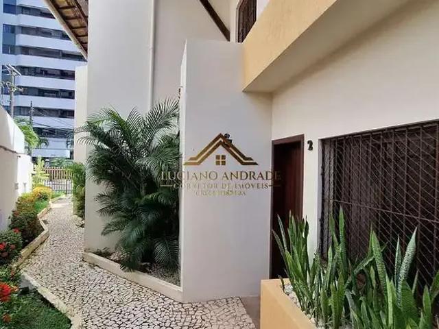 Casa / Sobrado para Locação em Salvador/BA Imbuí 3 Quartos