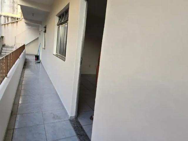 Casa / Sobrado para Locação em Salvador/BA Itapuã 2 Quartos