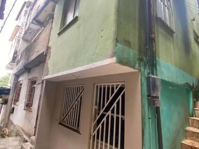Casa / Sobrado para Locação em Salvador/BA Pituaçu 2 Quartos