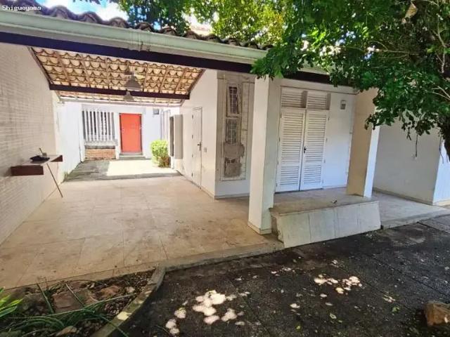 Casa / Sobrado para Locação em Salvador/BA Pituba 3 Quartos