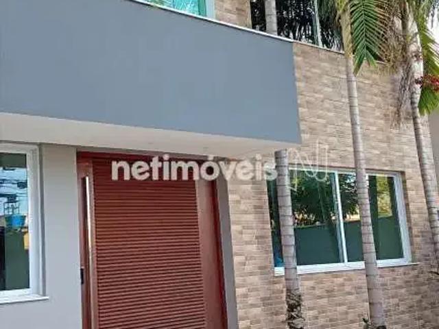 Casa / Sobrado para Locação em Salvador/BA Pituba 5 Quartos