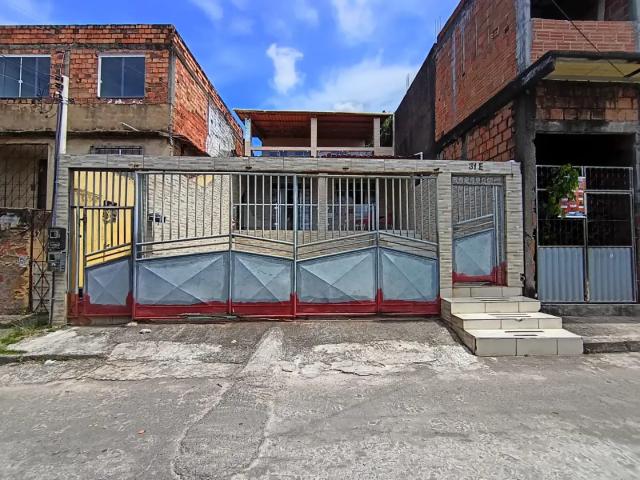 Casa / Sobrado para Locação em Salvador/BA Plataforma 2 Quartos
