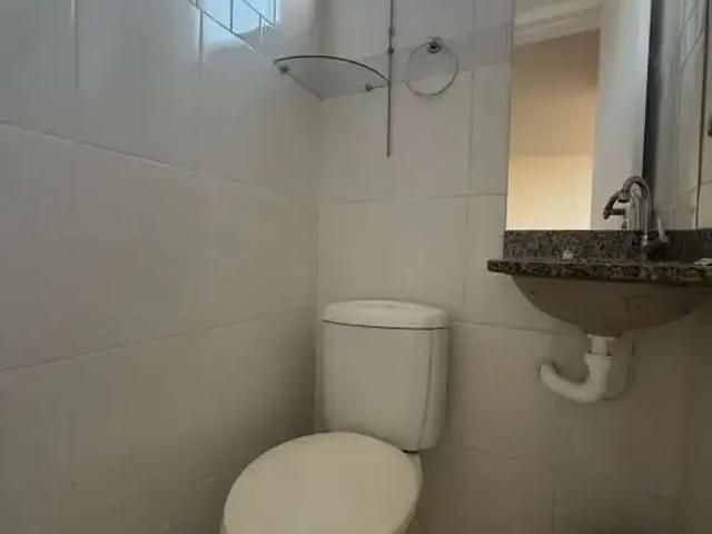 Casa / Sobrado para Locação em Salvador/BA Praia do Flamengo 3 Quartos