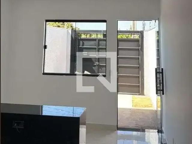 Casa / Sobrado para Locação em Salvador/BA São Cristóvão 2 Quartos