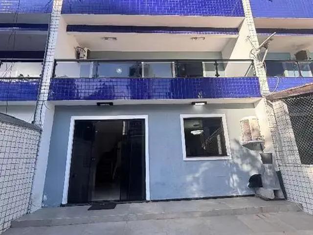 Casa / Sobrado para Locação em Salvador/BA Stiep 4 Quartos