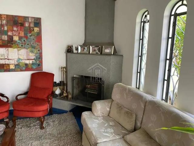 Casa / Sobrado para Locação em Santo André/SP Vila Bastos 4 Quartos
