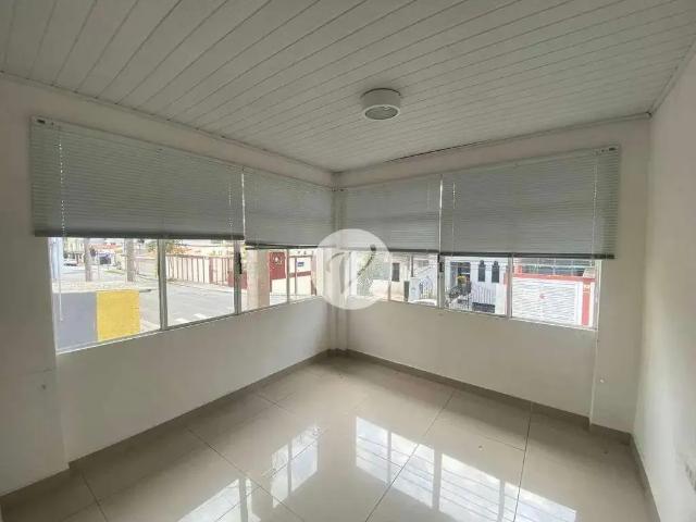 Casa / Sobrado para Locação em Santo André/SP Vila Bastos 2 Quartos