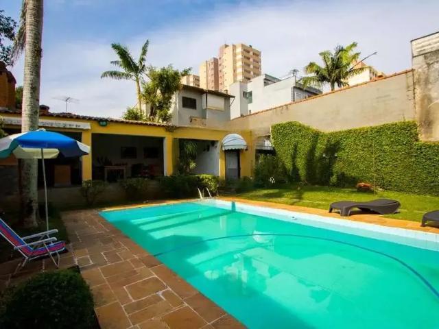 Casa / Sobrado para Locação em Santo André/SP Vila Bastos 3 Quartos