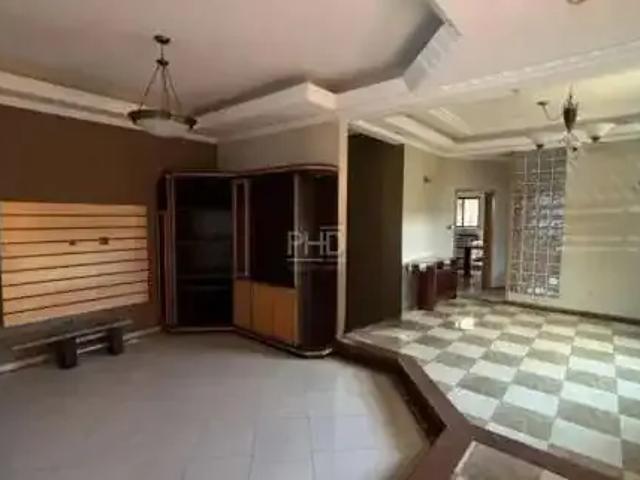 Casa / Sobrado para Locação em Santo André/SP Vila Helena 5 Quartos