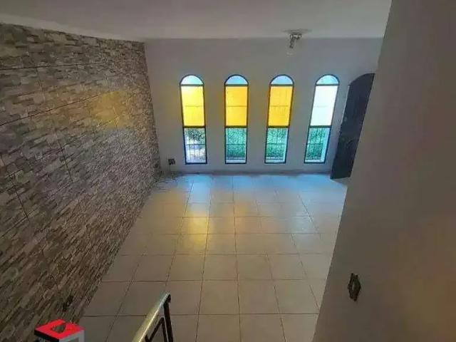 Casa / Sobrado para Locação em Santo André/SP Vila Helena 3 Quartos