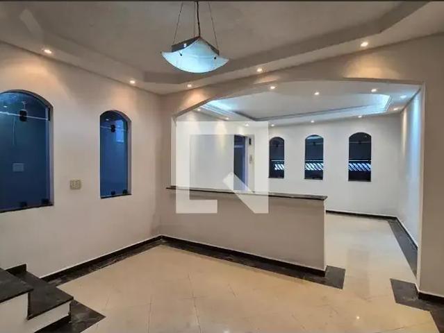 Casa / Sobrado para Locação em Santo André/SP Vila João Ramalho 3 Quartos