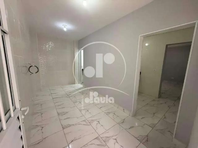 Casa / Sobrado para Locação em Santo André/SP Vila Lutécia 1 Quartos