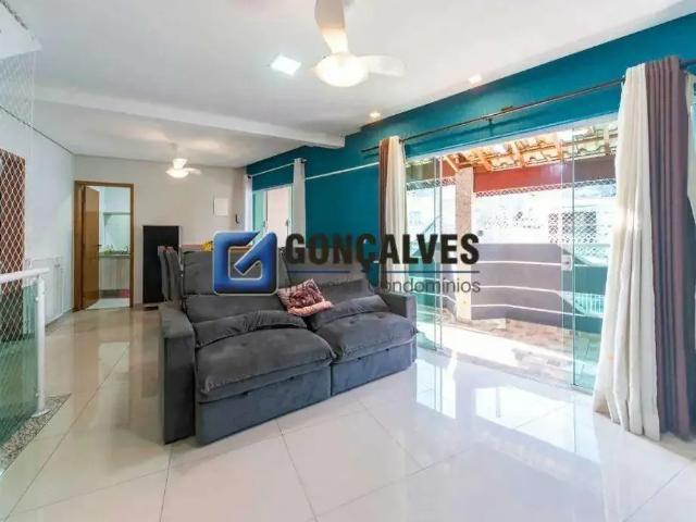 Casa / Sobrado para Locação em Santo André/SP Vila Linda 3 Quartos