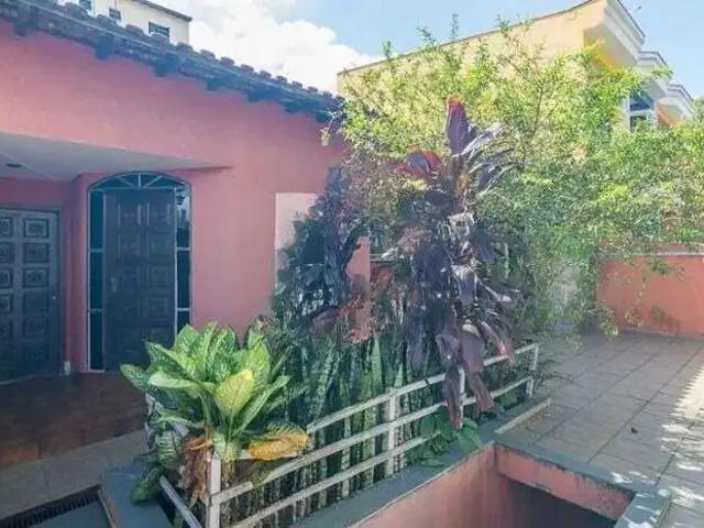 Casa / Sobrado para Locação em Santo André/SP Vila Pires 3 Quartos