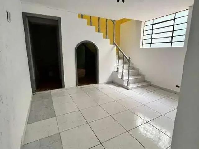 Casa / Sobrado para Locação em Santo André/SP Vila Santa Teresa 3 Quartos