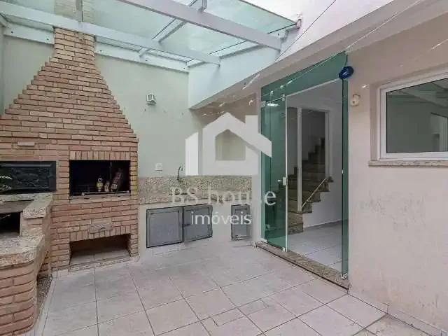 Casa / Sobrado para Locação em Santo André/SP Vila Scarpelli 3 Quartos