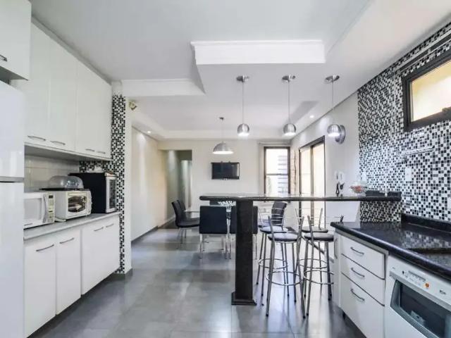 Casa / Sobrado para Locação em Santo André/SP Vila Valparaíso 3 Quartos
