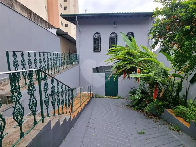 Casa / Sobrado para Locação em Santo André/SP Vila Valparaíso 1 Quartos