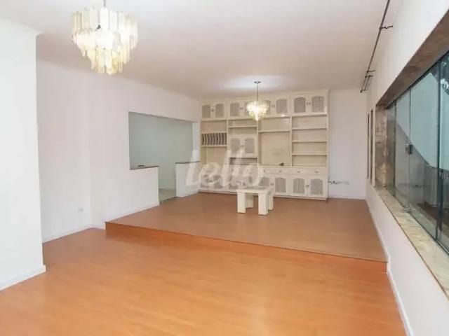 Casa / Sobrado para Locação em Santo André/SP Bangú 3 Quartos