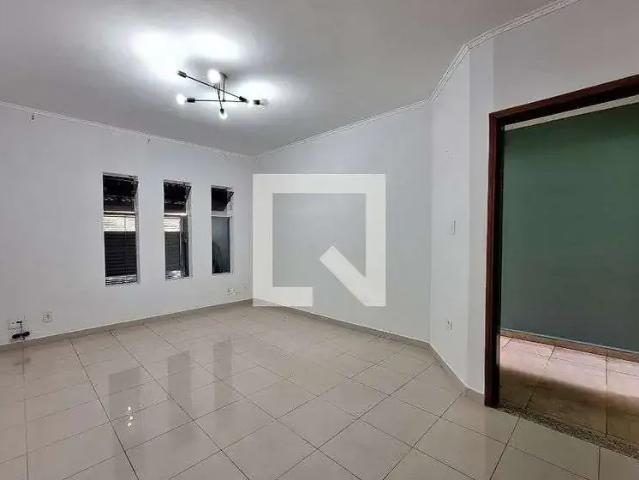 Casa / Sobrado para Locação em Santo André/SP Campestre 3 Quartos