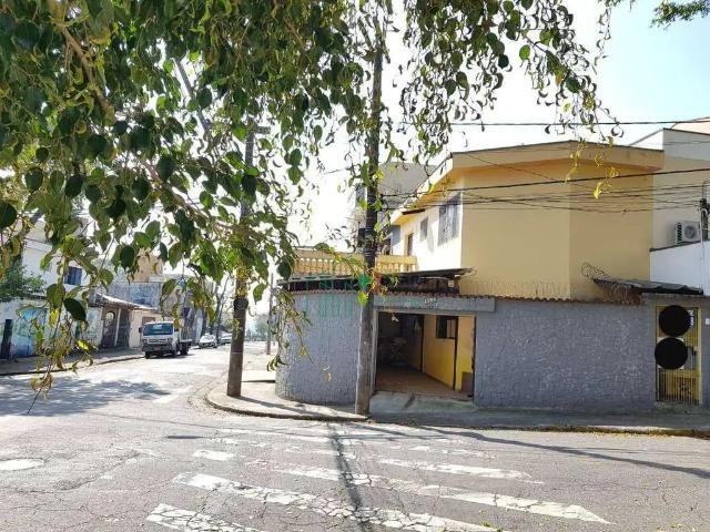 Casa / Sobrado para Locação em Santo André/SP Campestre 2 Quartos