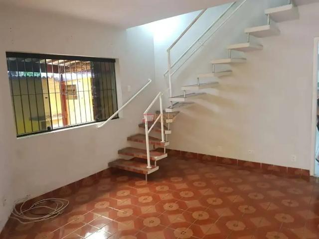 Casa / Sobrado para Locação em Santo André/SP Campestre 2 Quartos
