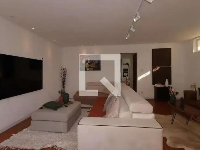 Casa / Sobrado para Locação em Santo André/SP Centro 3 Quartos