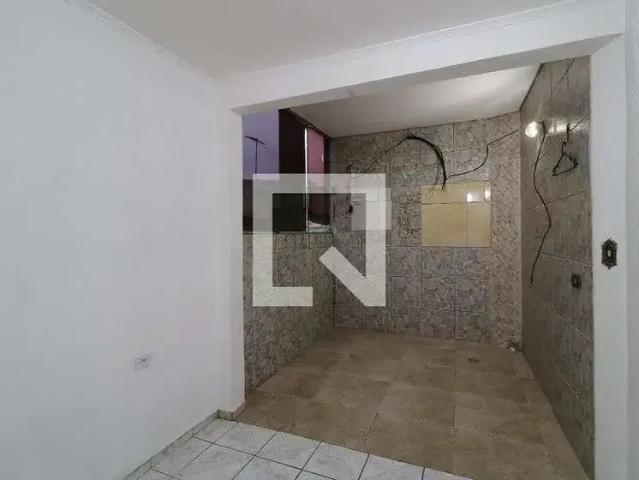 Casa / Sobrado para Locação em Santo André/SP Cidade São Jorge 2 Quartos