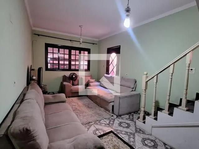 Casa / Sobrado para Locação em Santo André/SP Cidade São Jorge 3 Quartos