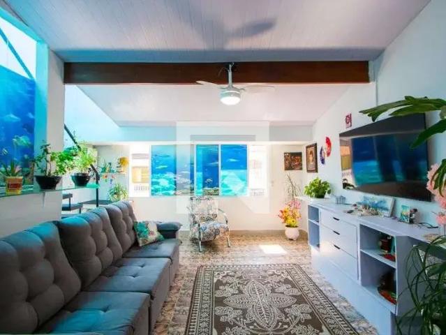 Casa / Sobrado para Locação em Santo André/SP Cidade São Jorge 3 Quartos