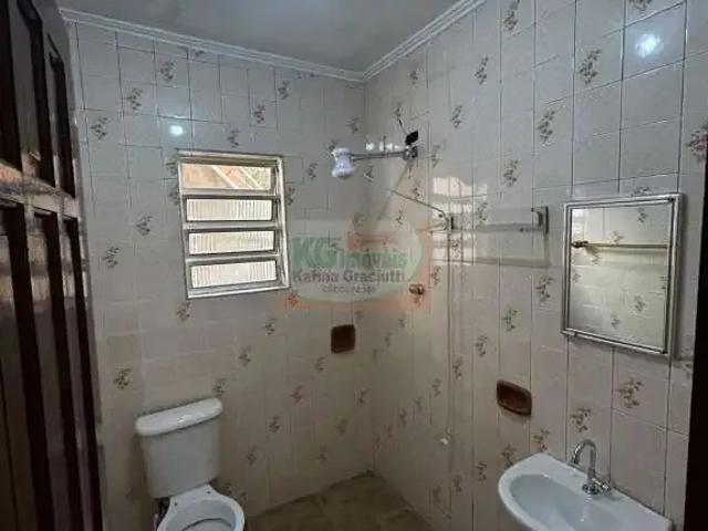 Casa / Sobrado para Locação em Santo André/SP Condomínio Maracanã 2 Quartos