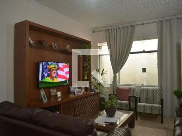Casa / Sobrado para Locação em Santo André/SP Jardim 3 Quartos