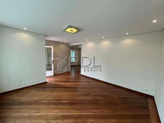 Casa / Sobrado para Locação em Santo André/SP Jardim 3 Quartos